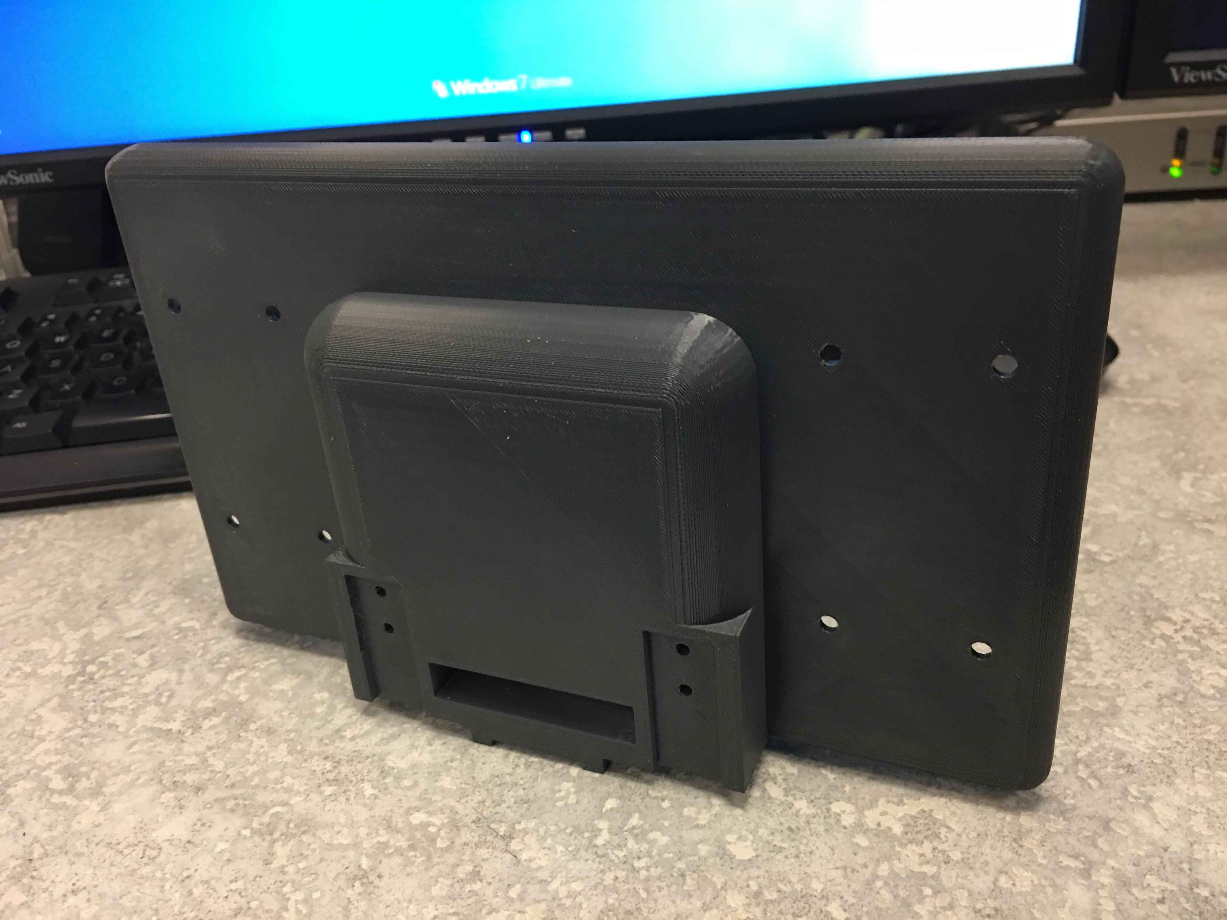 Joying 8" Single Din Head Unit install on BMW E90 2010